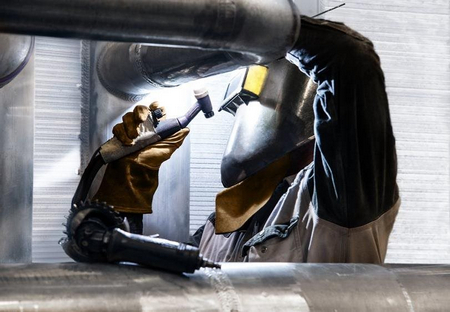 Bechtel and Woodside Place LNG Order to Chart | eJARN.com